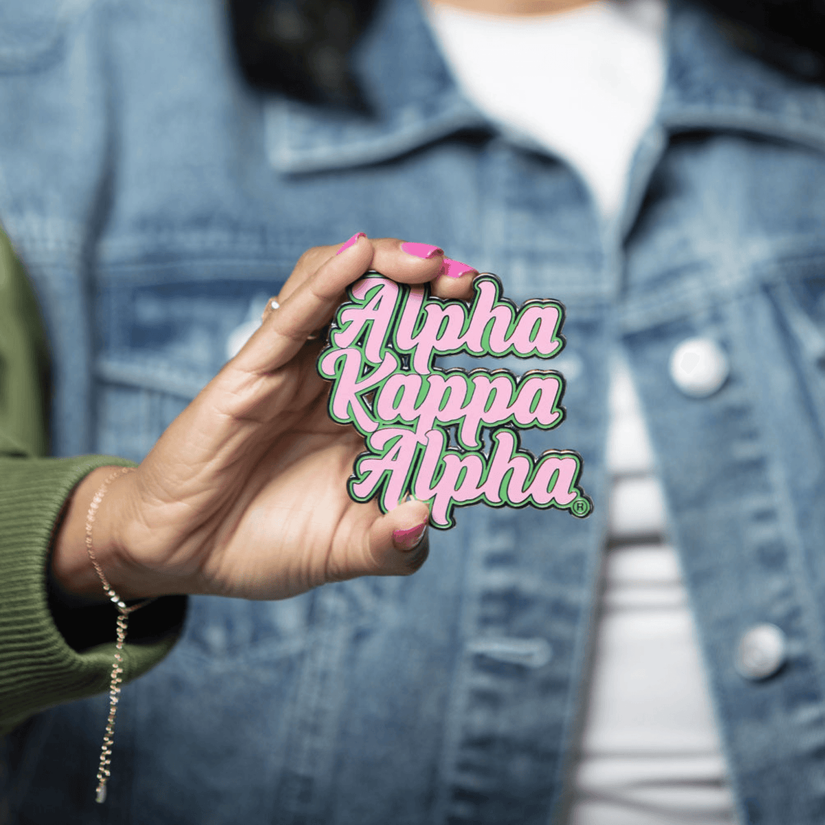 EXTRA LARGE ALPHA KAPPA ALPHA PIN – YL STUDIO LLC